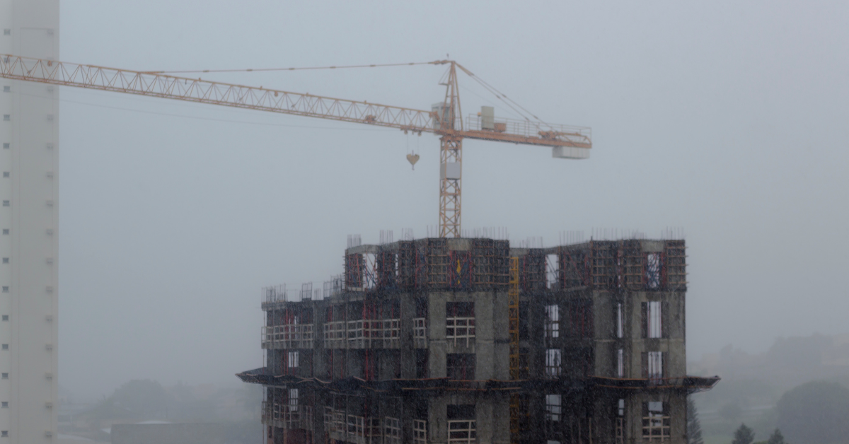 Construction Safety During Rainy Season: 5 Things to Prepare